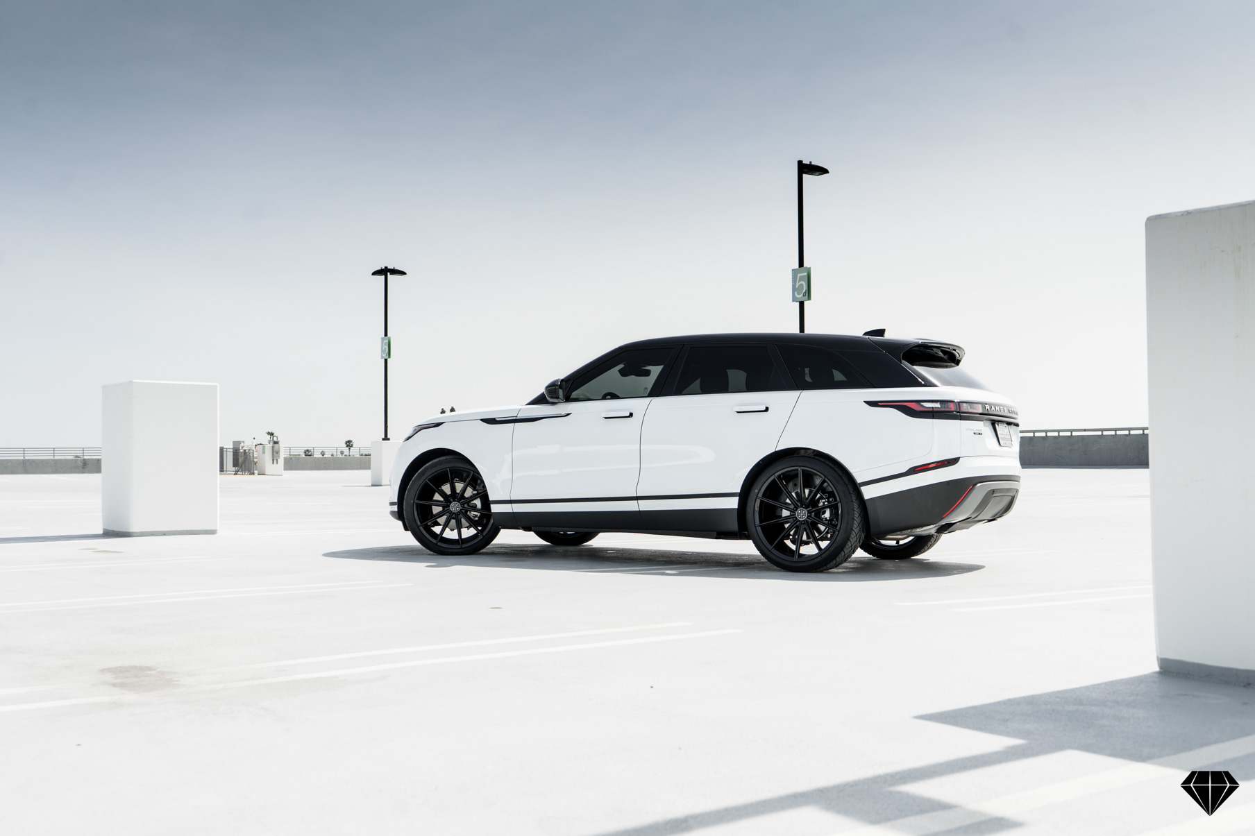 A 2018 Range Rover Velar on 22 Inch Blaque Diamond BD-11 Gloss Black ...