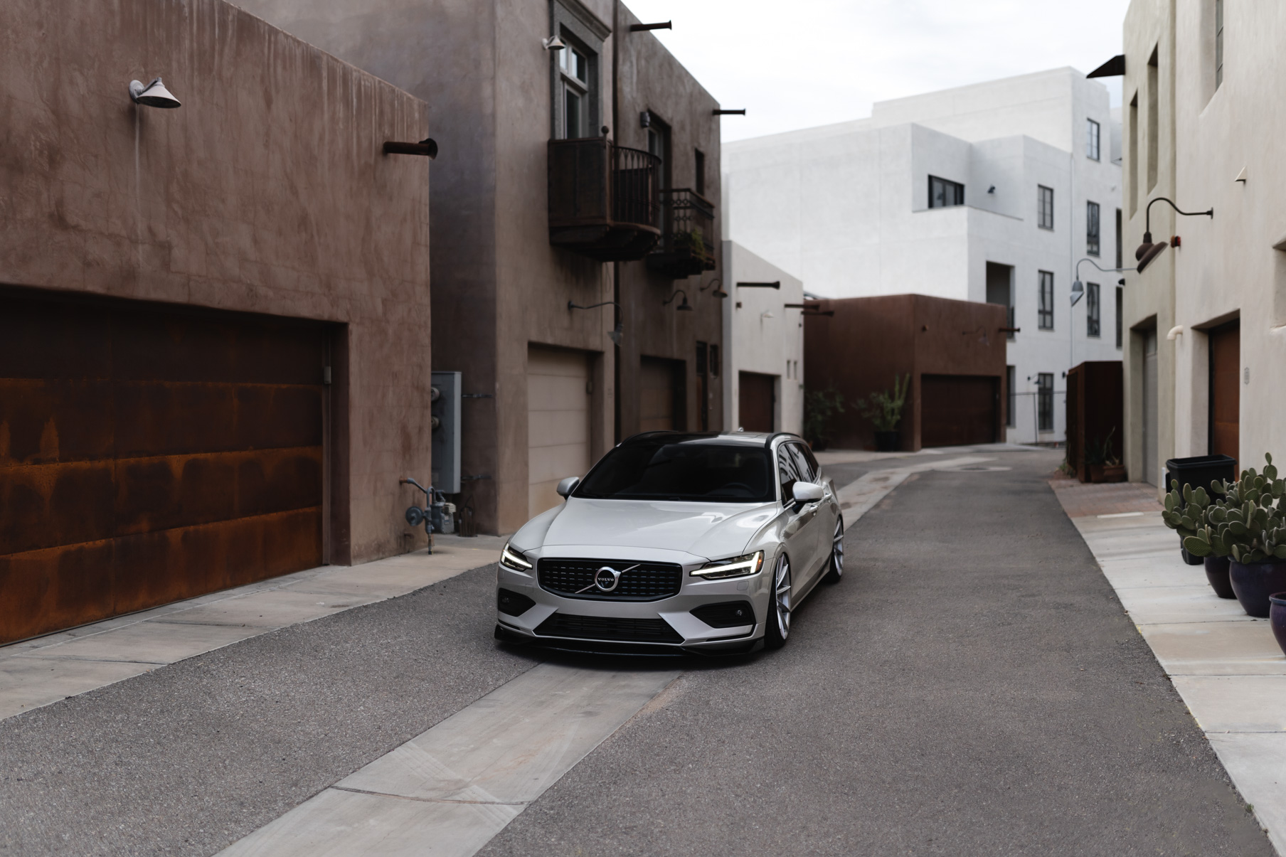 A 2020 Volvo V60 on Blaque Diamond BD-11 Gloss Silver Wheels - Blaque ...