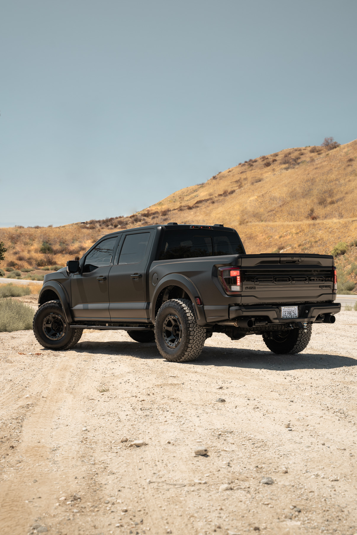 A 2022 Ford Raptor Blaque Diamond BD-O728 Tinted Machined Black Wheels ...